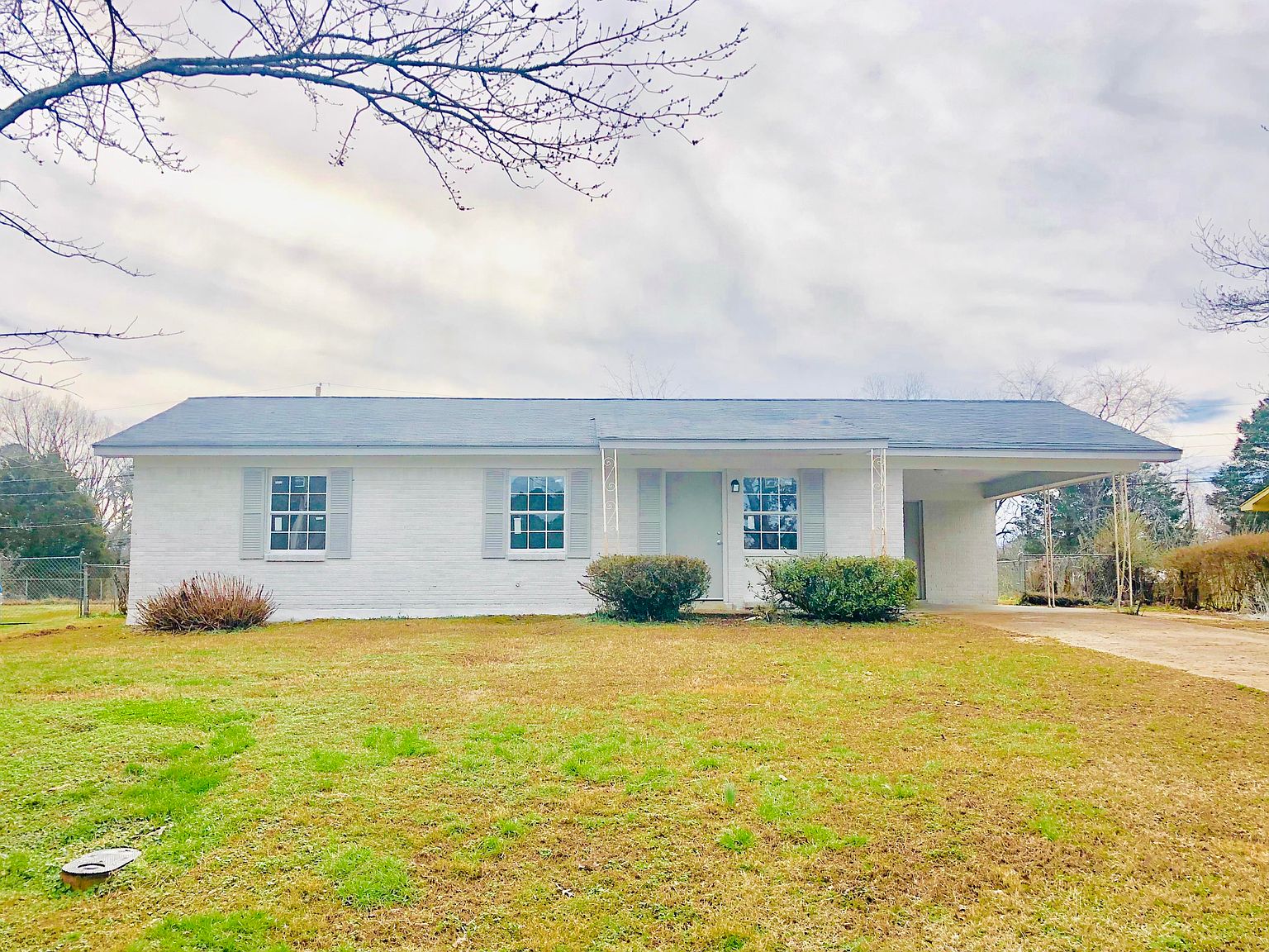 663 Cottrell Ave, Holly Springs, MS 38635 | Zillow