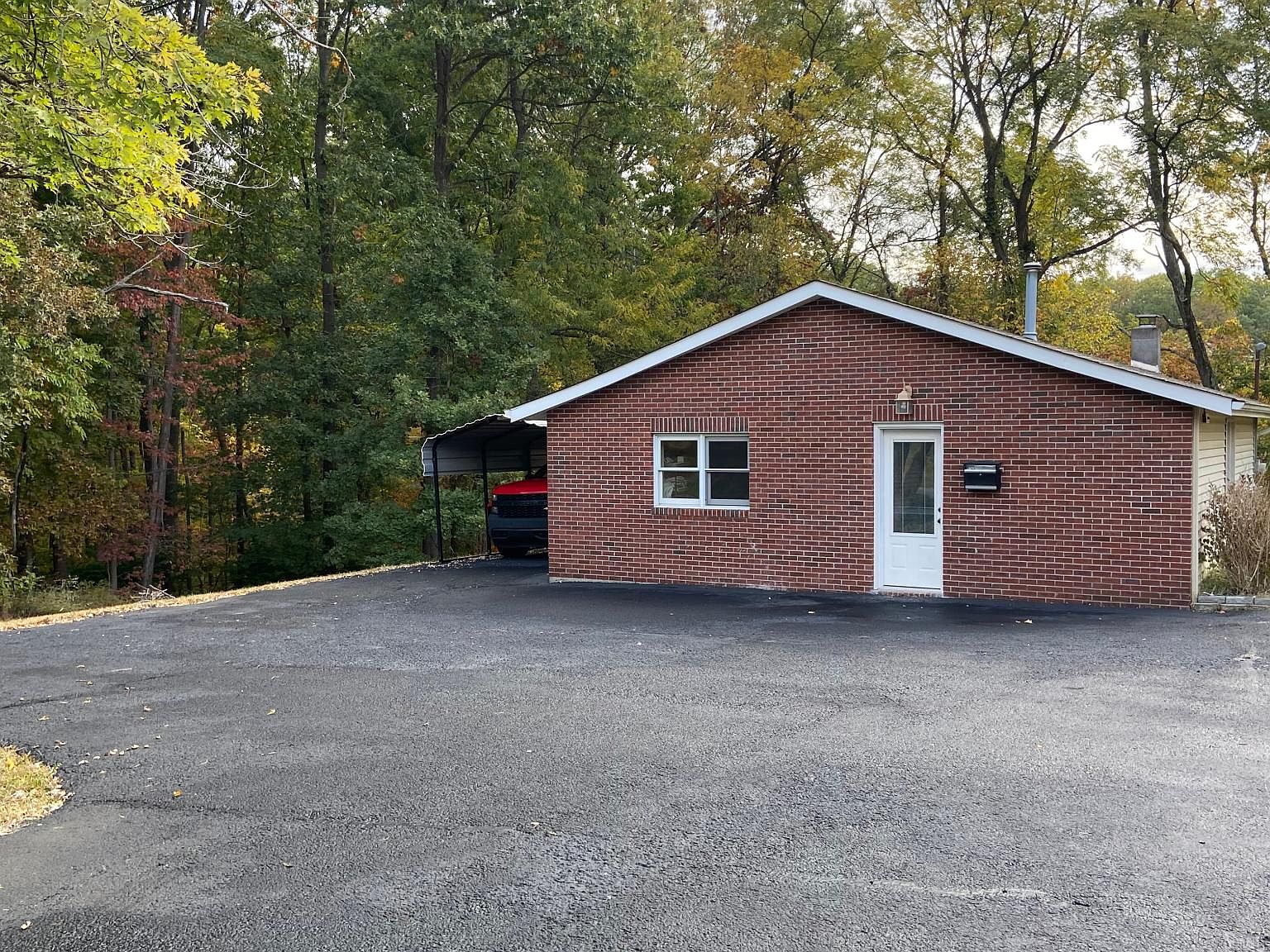 4702 Old State Road 37 N, Bedford, IN 47421 | Zillow