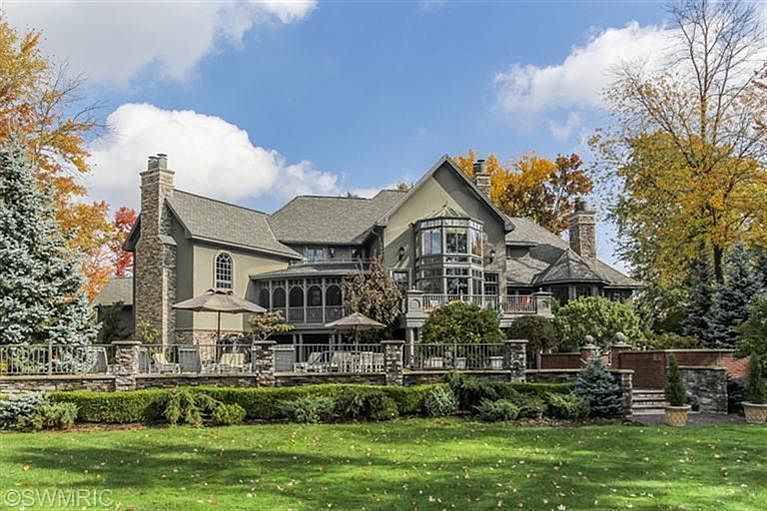 4101 Reeds Lake Blvd SE, Grand Rapids, MI 49506 | Zillow