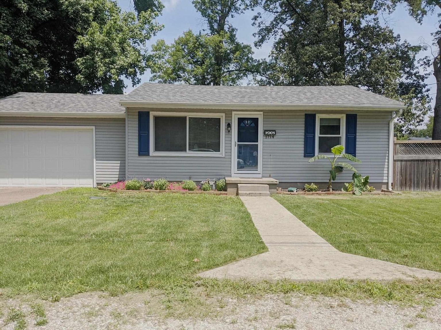 1714 Ridgeway Ave, Evansville, IN 47714 | Zillow