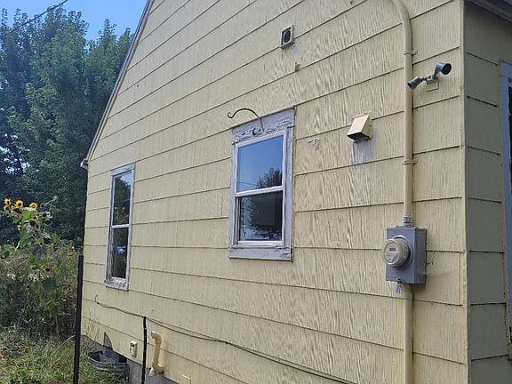 140 2nd St, Cobden, MN 56085 | MLS #6427829 | Zillow