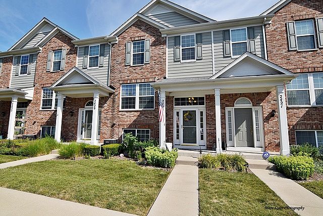 2425 Anna Way, Elgin, IL 60123 | Zillow