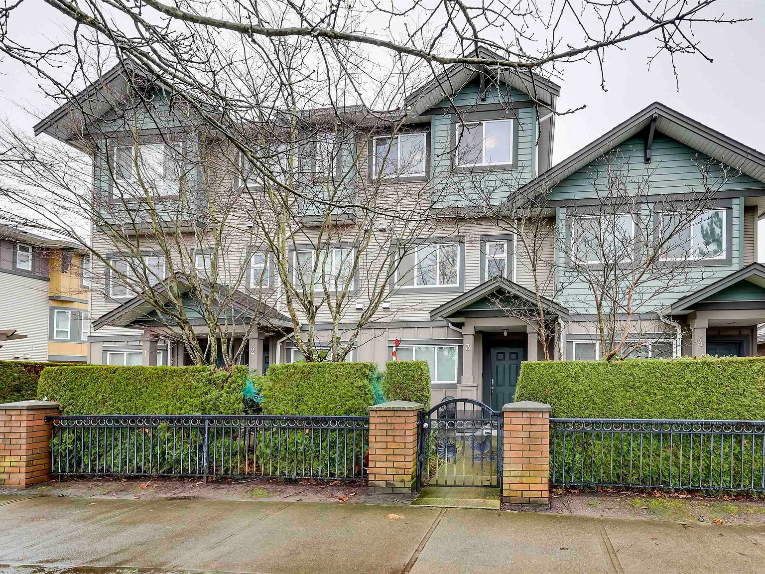 9420 Ferndale Rd #3, Richmond, BC V6Y 0A7 | MLS #R2985420 | Zillow