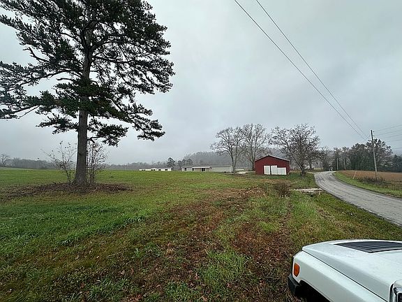 238 Roark Rd, Annville, KY 40402 | Zillow