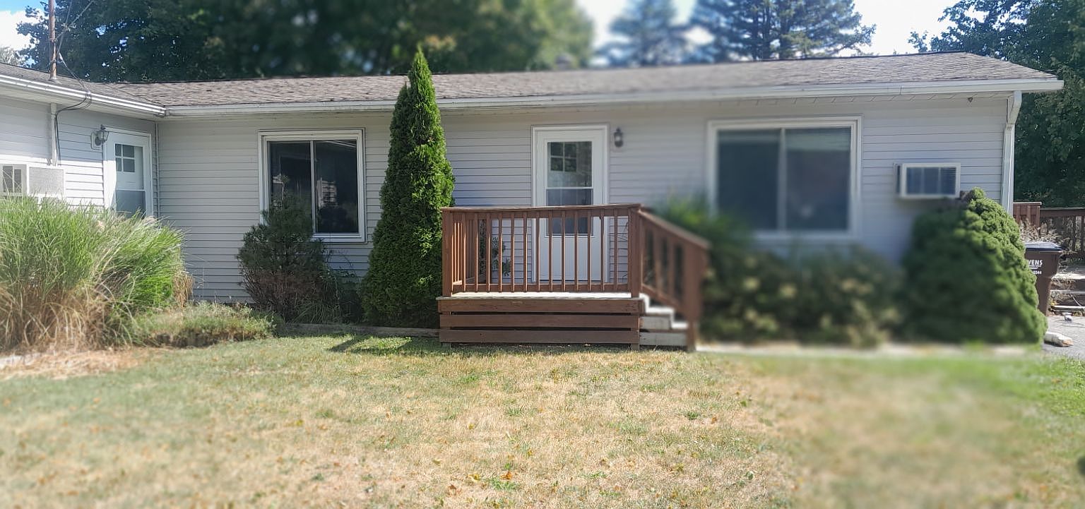 131B Joy Rd #B, Adrian, MI 49221 | Zillow
