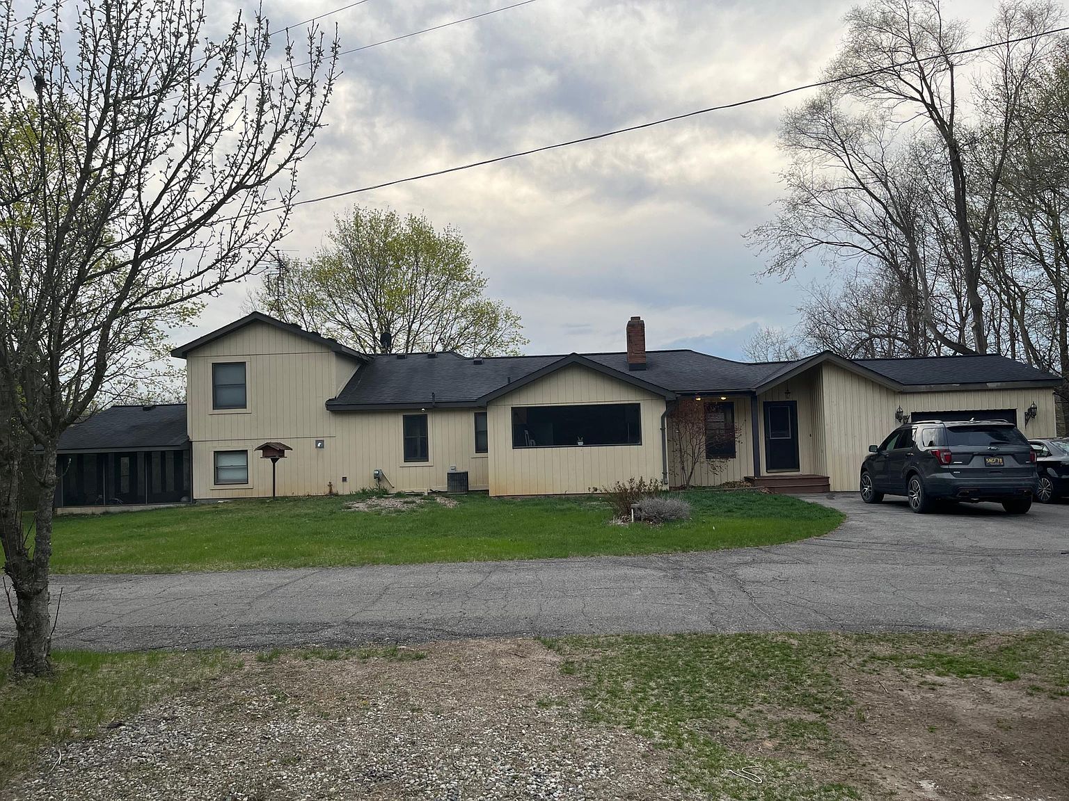 8771 Hamburg Rd, Brighton, MI 48116 | Zillow