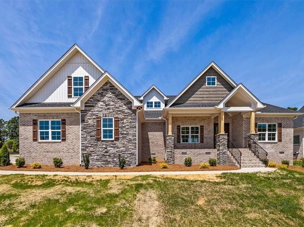 Oak Ridge NC Luxury Homes For Sale - 60 Homes | Zillow