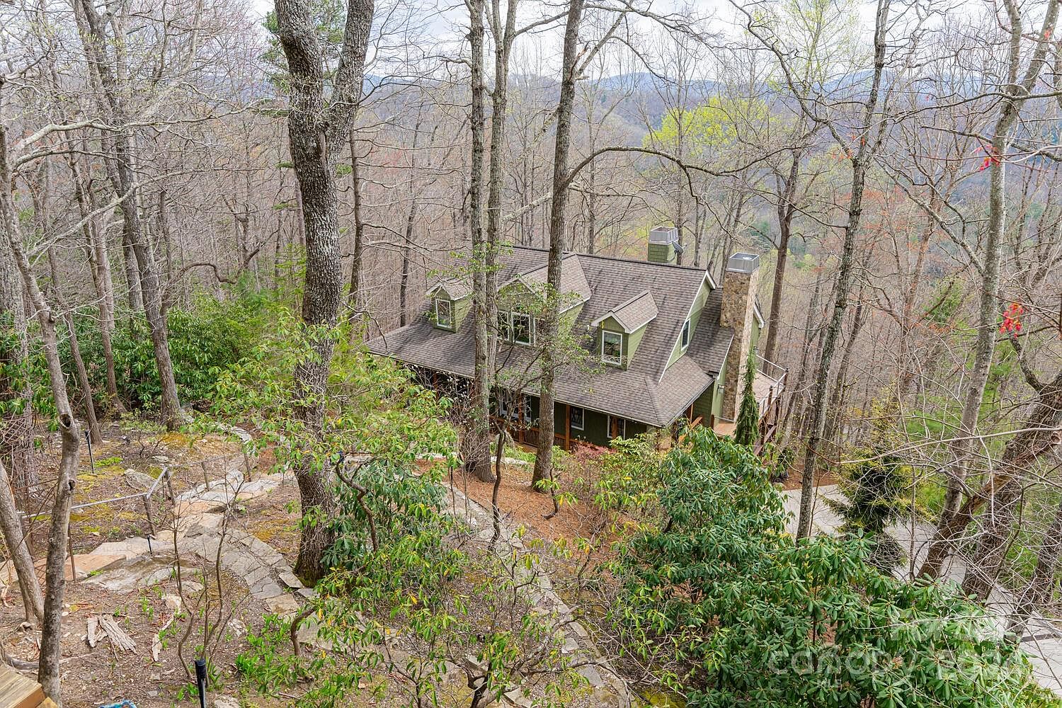 5 Powder Ridge Dr, Asheville, NC 28803 | MLS #4118934 | Zillow