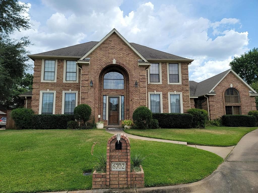 6702 Blake Dr, Arlington, TX 76001 | Zillow