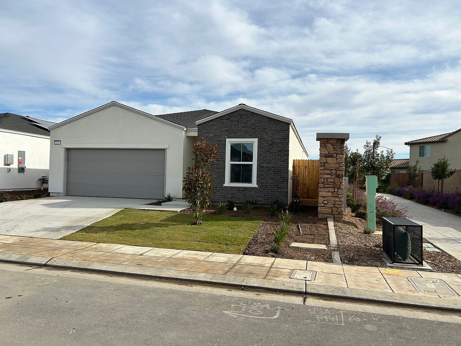 2842 N Janice Ave, Fresno, CA 93737 | Zillow