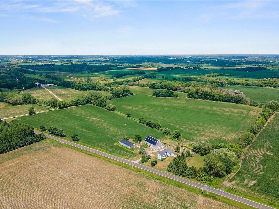 N3820 Fairwood ROAD, Reeseville, WI 53579 | Zillow