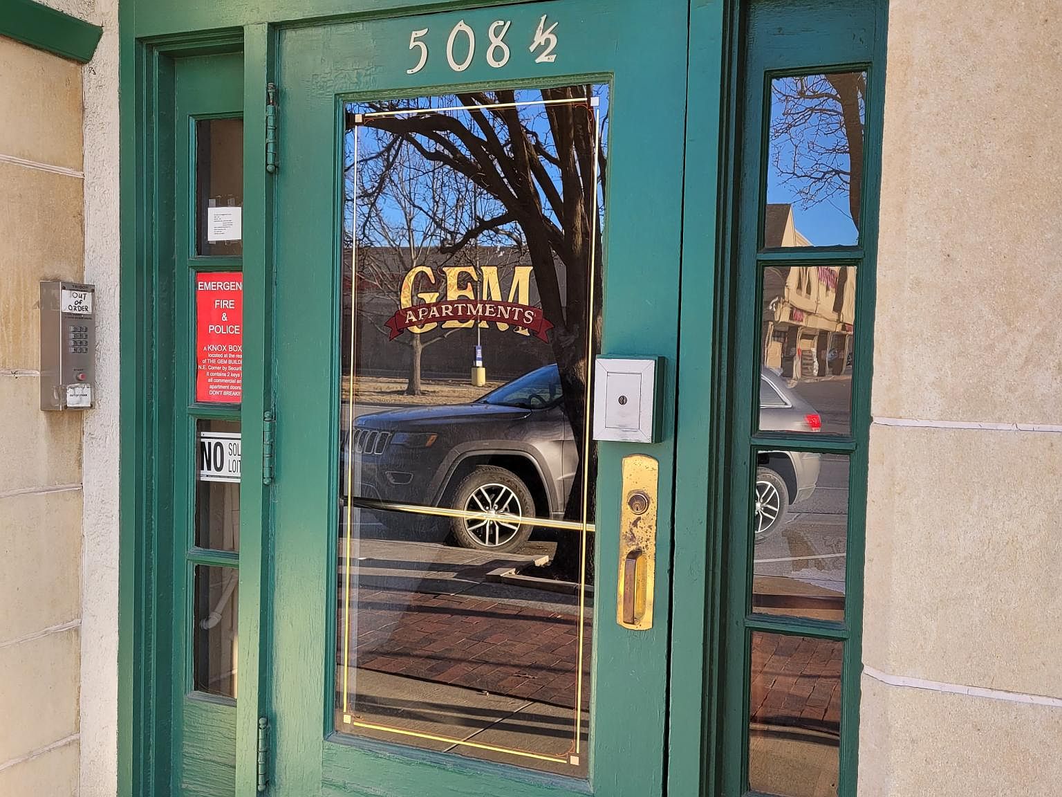 508 1/2 10th St #102, Topeka, KS 66612 | Zillow