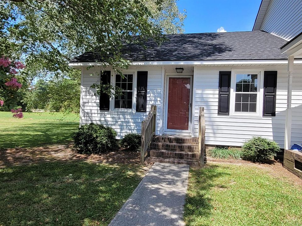 408 Holly Ct, Tarboro, NC 27886 | MLS #2471646 | Zillow