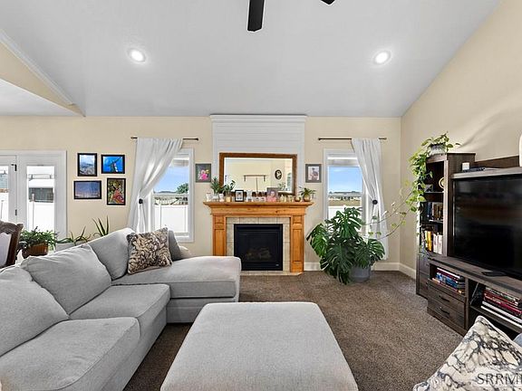 1854 Castelli Dr, Ammon, ID 83406 | MLS #2186959 | Zillow