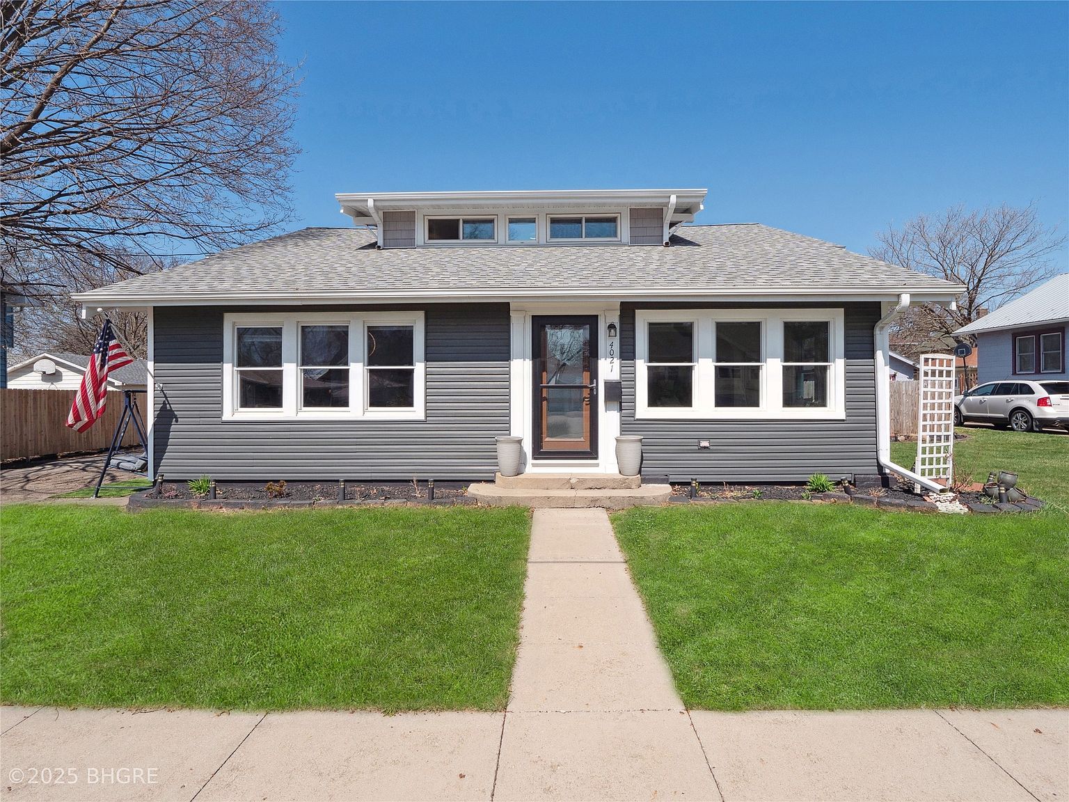 4021 Plainview Dr, Des Moines, IA 50311 | Zillow