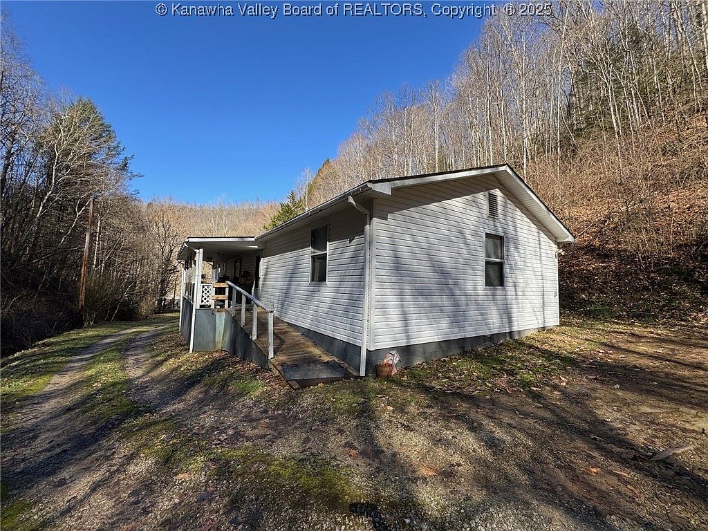 4089 Dixie Hwy, Dixie, WV 25059 | Zillow