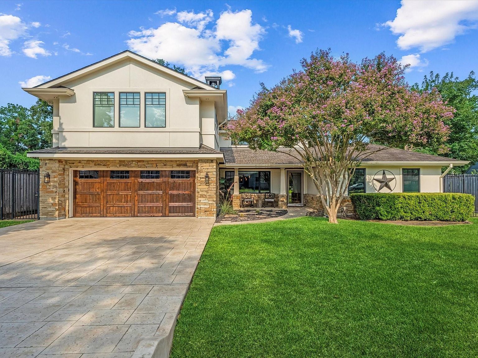1506 Longacre Dr, Houston, TX 77055 | Zillow