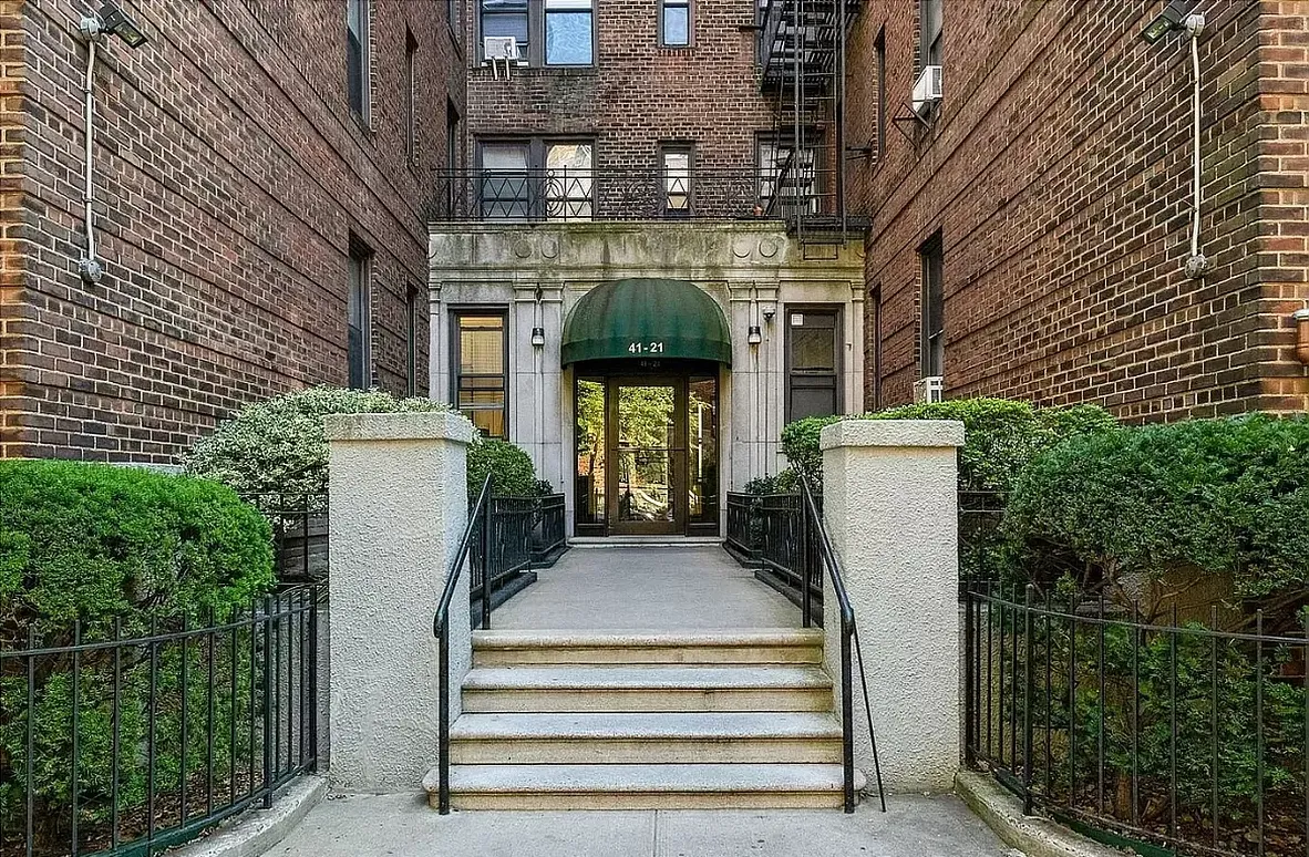 41-21 42nd Street #2F in Sunnyside, Queens | StreetEasy