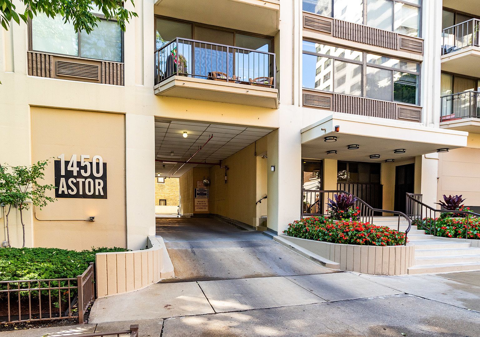 1450 N Astor St APT 16B, Chicago, IL 60610 | MLS #11894617 | Zillow