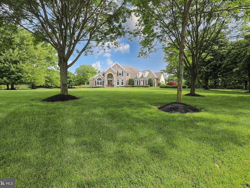 9 Longmeadow St, Newtown, PA 18940 | Zillow