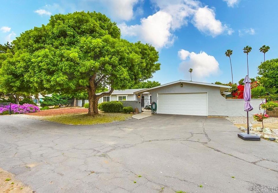 1365 Bonair Rd, Vista, CA 92084 | Zillow