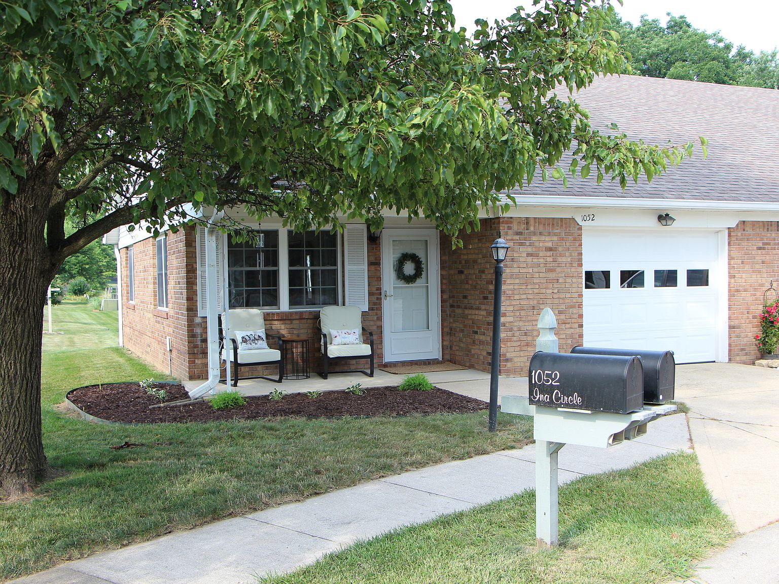 1052 Ina Cir, Franklin, IN 46131 | Zillow