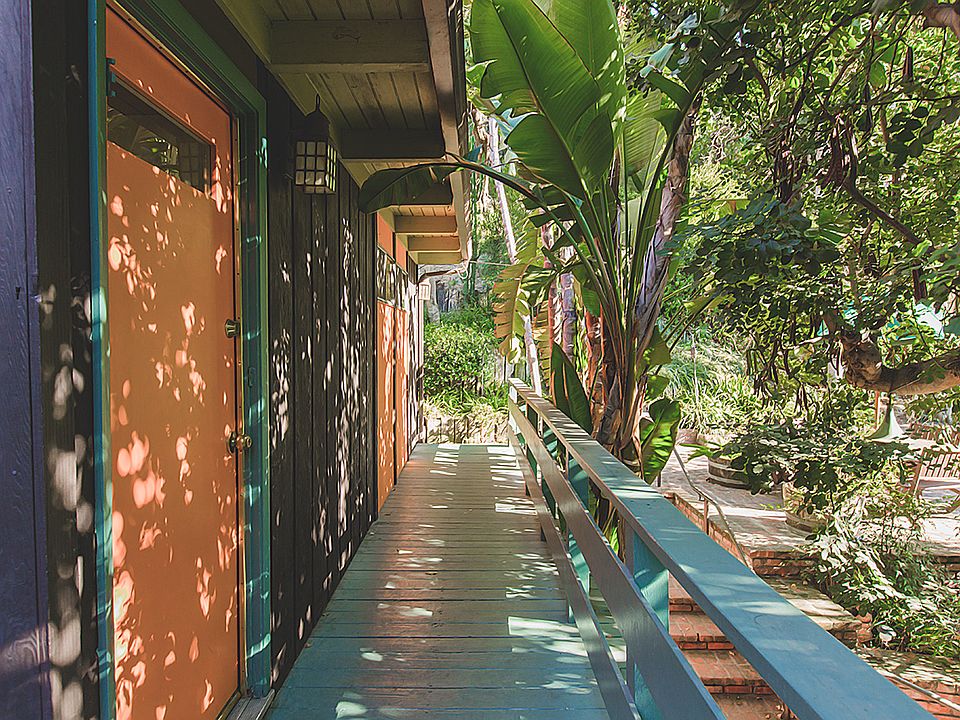 559 Milton Ct, Los Angeles, CA 90065 | Zillow