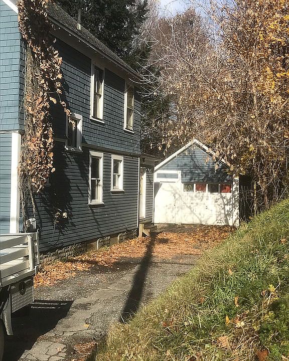 153 Cony St, Augusta, ME 04330 | Zillow