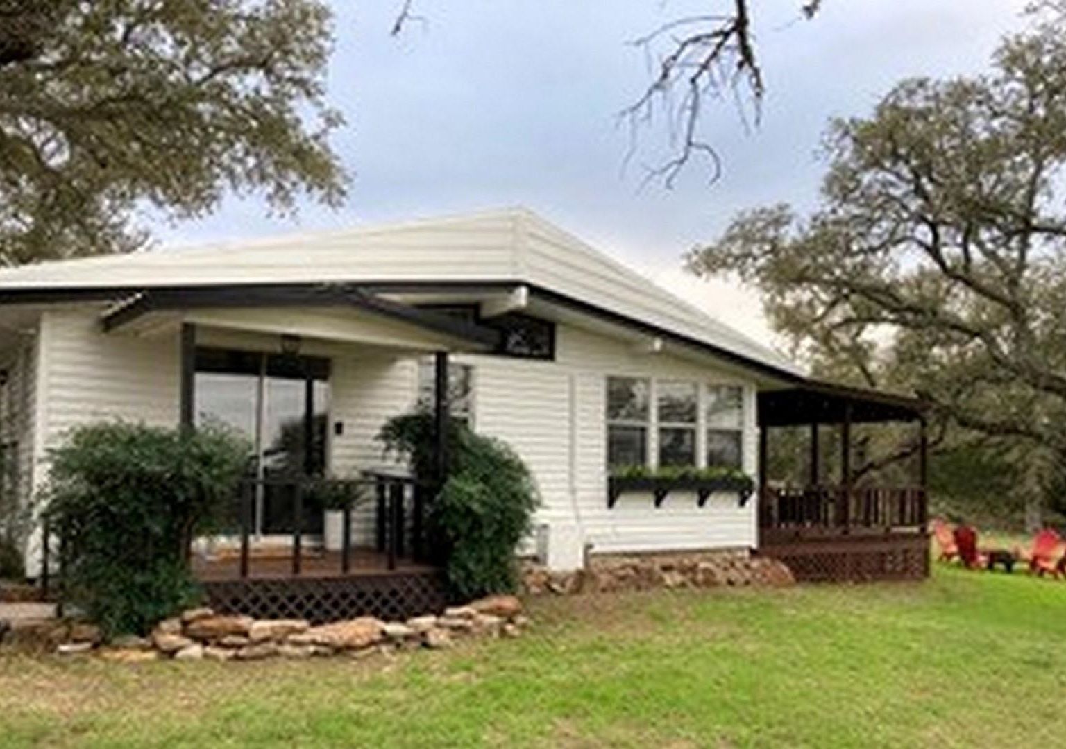 807 Spring St., Burnet, TX 78611 | MLS #170313 | Zillow