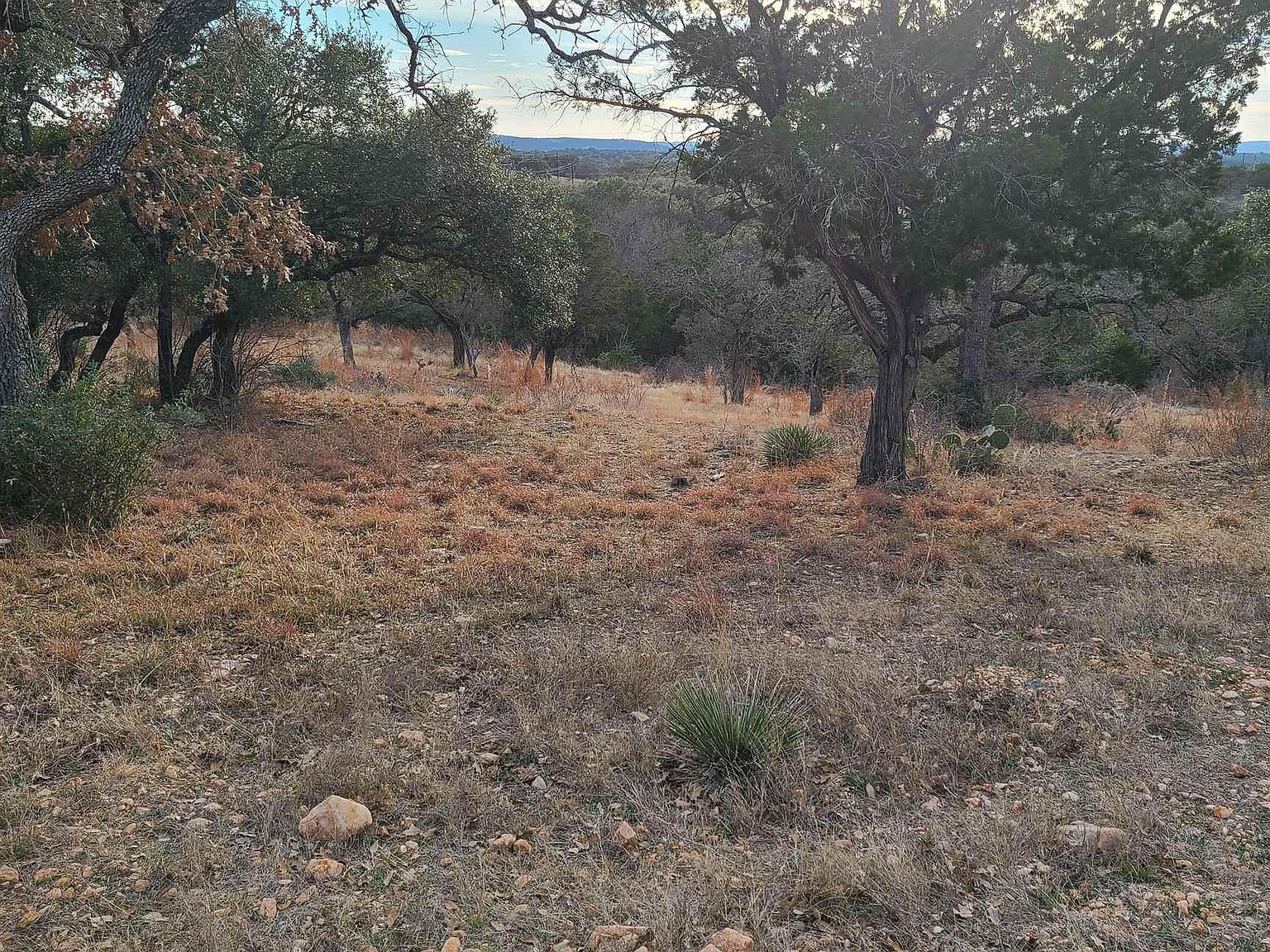 W14005 Apache Tears #B, Horseshoe Bay, TX 78657 | Zillow