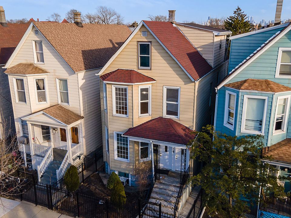 2943 N Allen Ave, Chicago, IL 60618 | Zillow