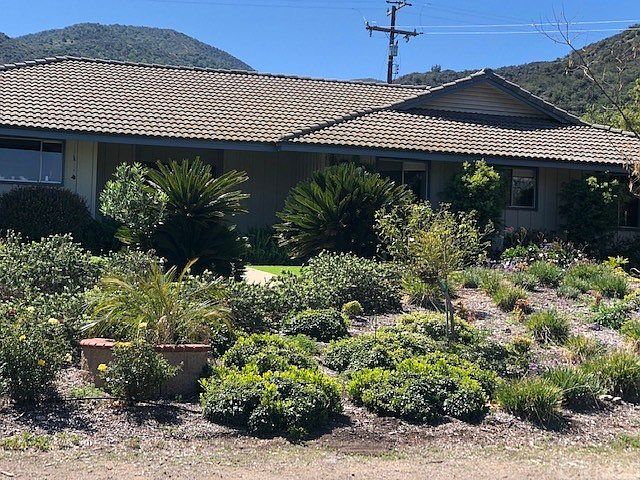 4339 Crown Ranch Rd, Corona, CA 92881 | Zillow