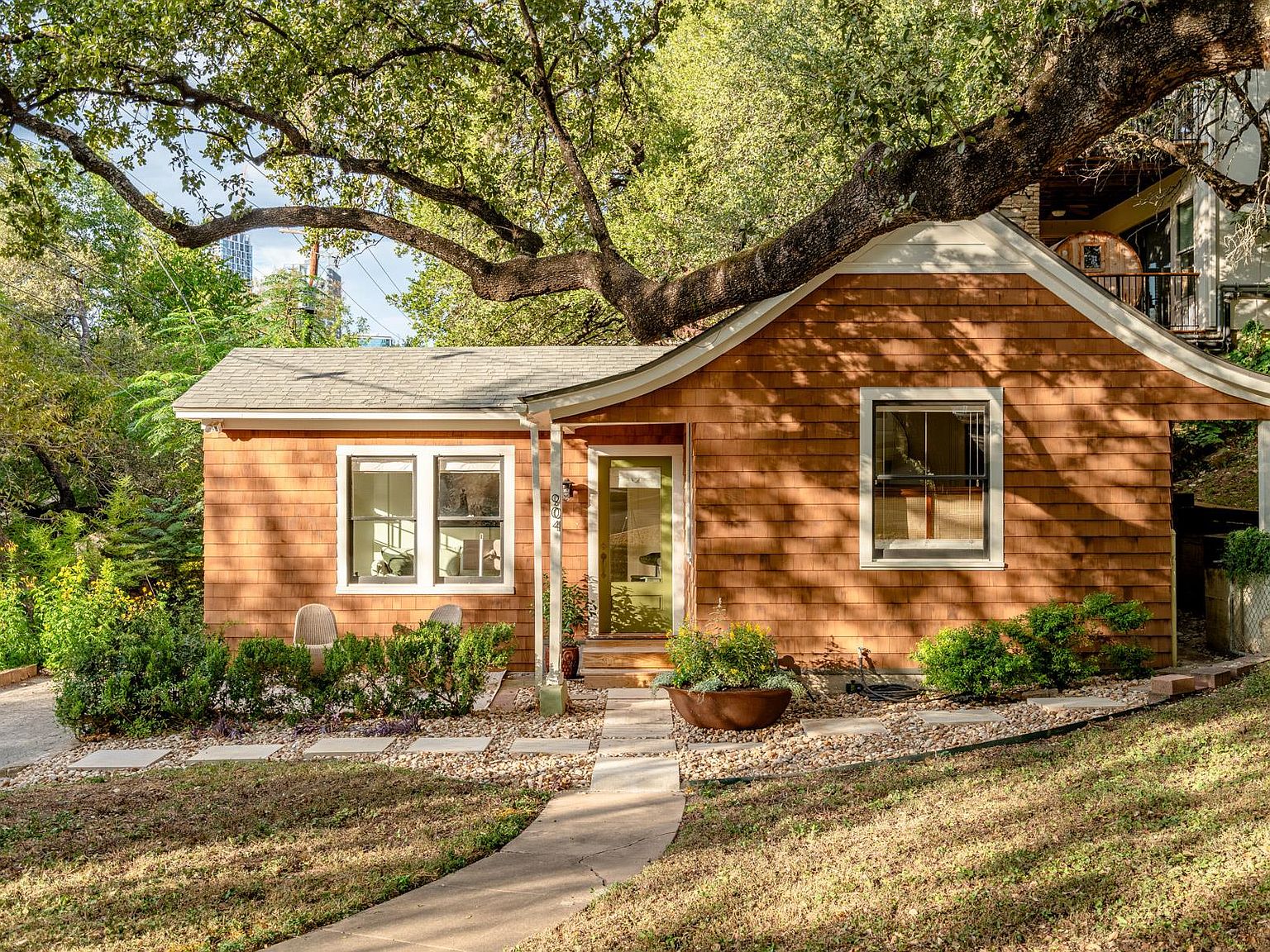 904 Avondale Rd, Austin, TX 78704 | MLS #2381237 | Zillow