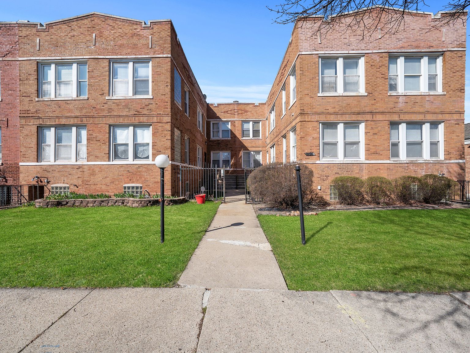 9726 S Prairie Ave APT 1, Chicago, IL 60628 | Zillow
