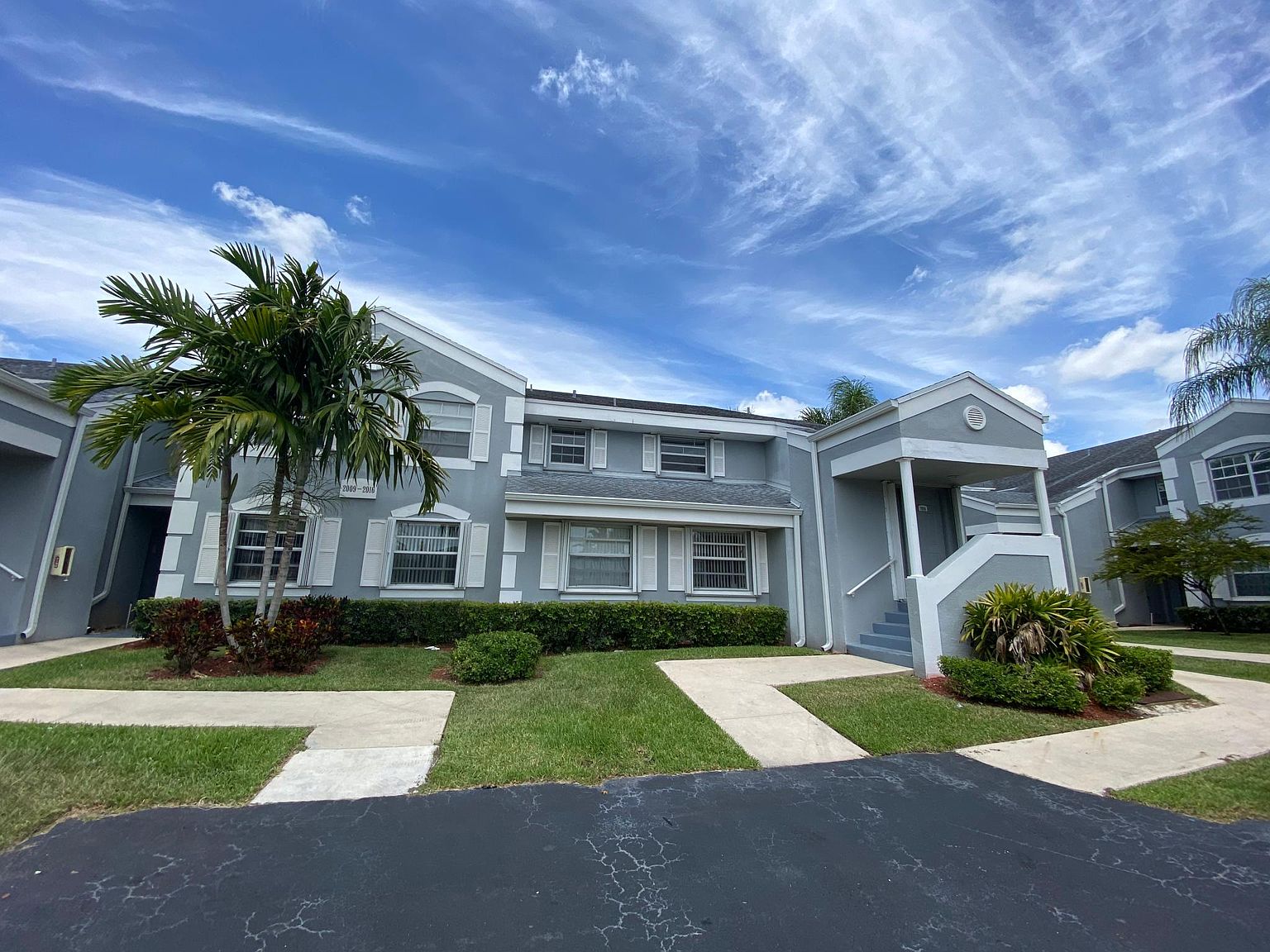 2016 SE 27th Dr #2016, Homestead, FL 33035 | Zillow