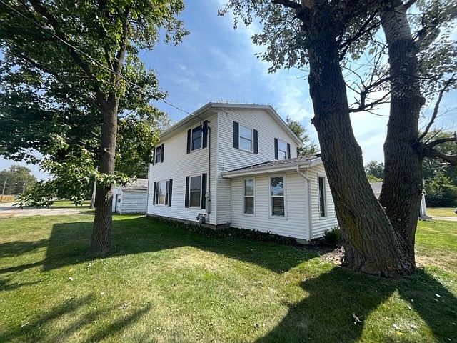 310 Howe St, Latham, IL 62543 | MLS #11210984 | Zillow