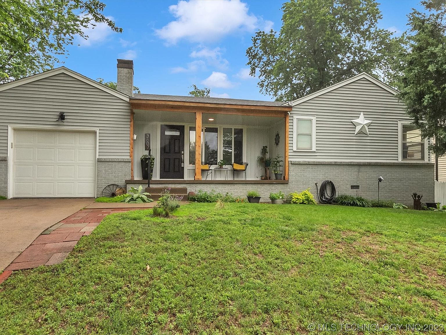 3607 E 24th St, Tulsa, OK 74114 | MLS #2317682 | Zillow
