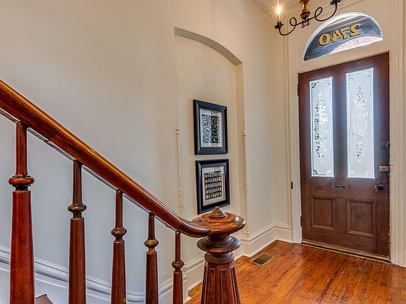 2740 Miami St, Saint Louis, MO 63118 | Zillow