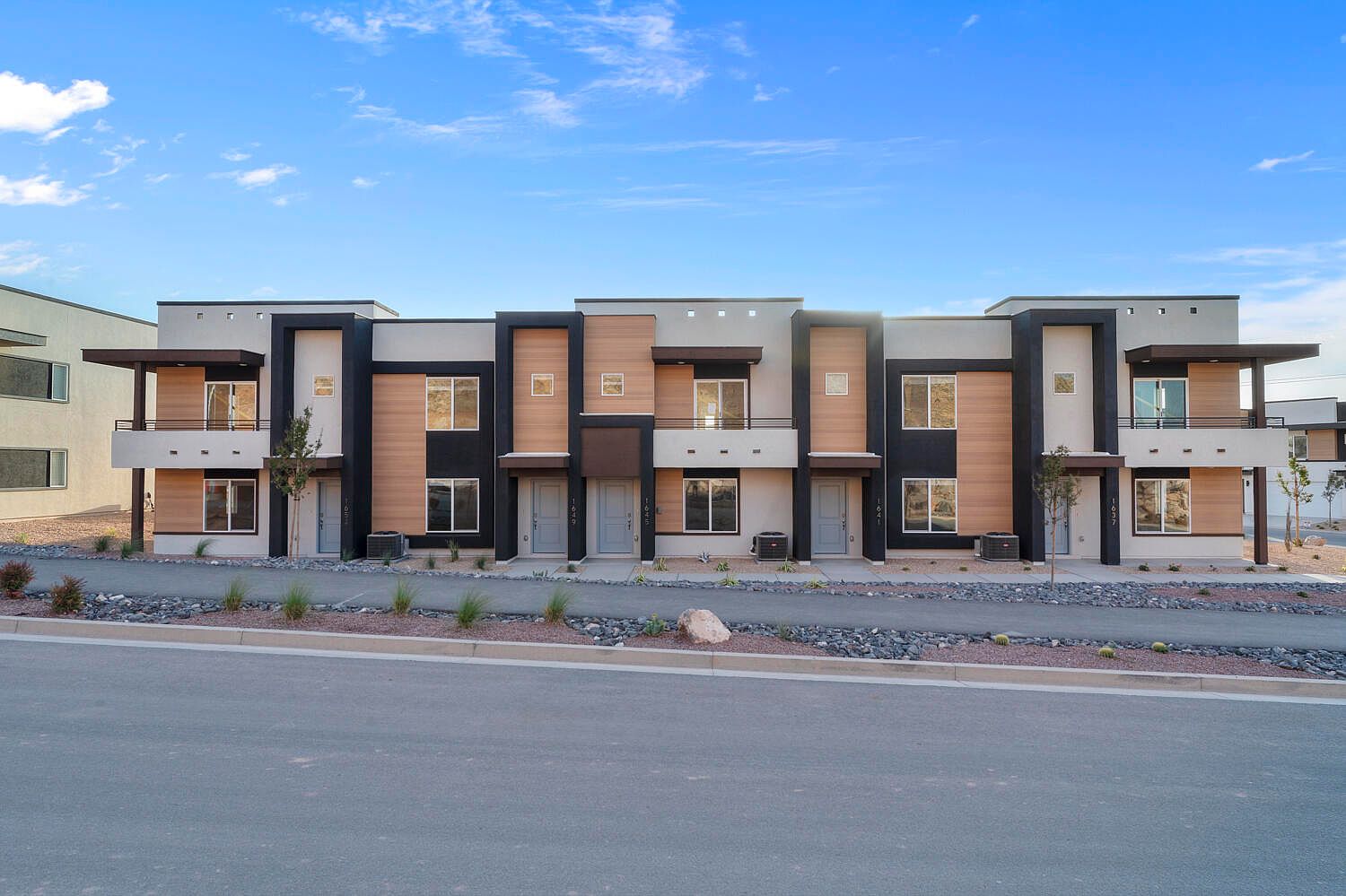 1751 S Wahweap Way #2394, Washington, UT 84780 | Zillow