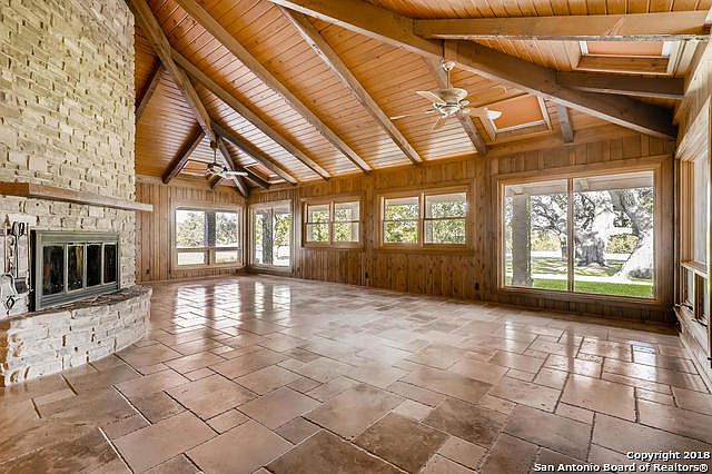 35 Old Fredericksburg Rd, Boerne, TX 78015 | Zillow