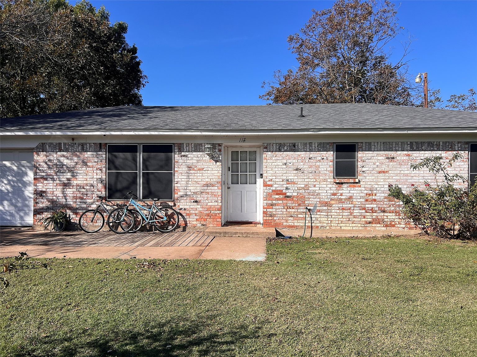 117 Wayman Dr, Whitney, TX 76692 | MLS #20780864 | Zillow