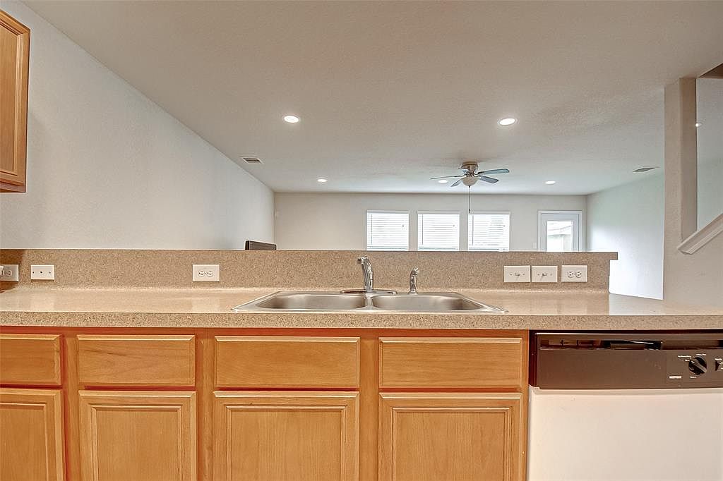 3014 Thicket Path Way, Katy, TX 77493 | Zillow