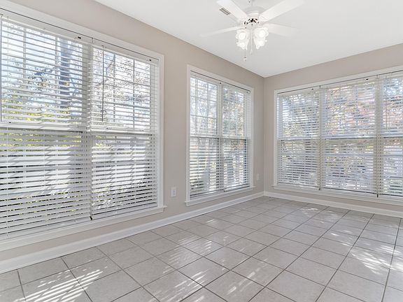 313 Lexington Place Way, Greenville, SC 29615 | MLS #1543327 | Zillow