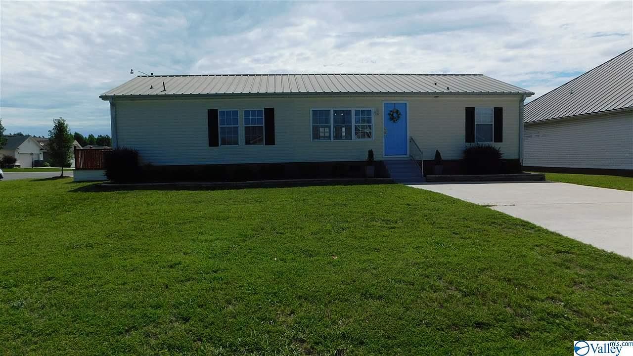 3923 Ryan Dr SW, Decatur, AL 35603 | Zillow