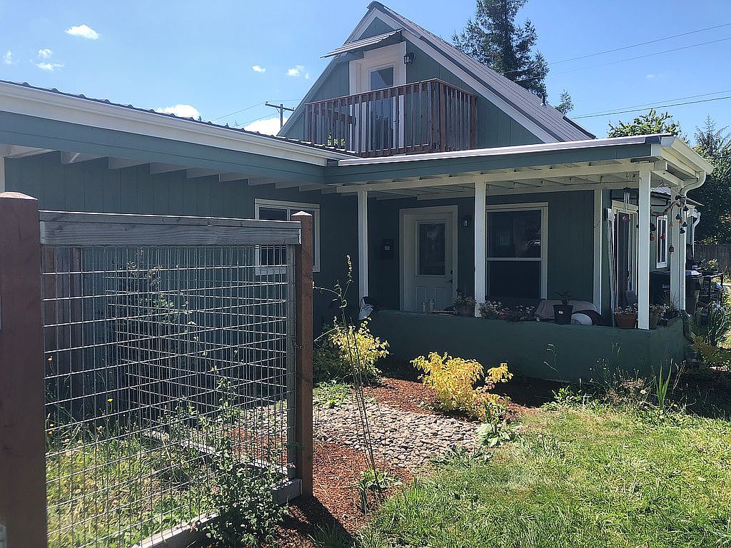 320 22nd St, Springfield, OR 97477 | Zillow