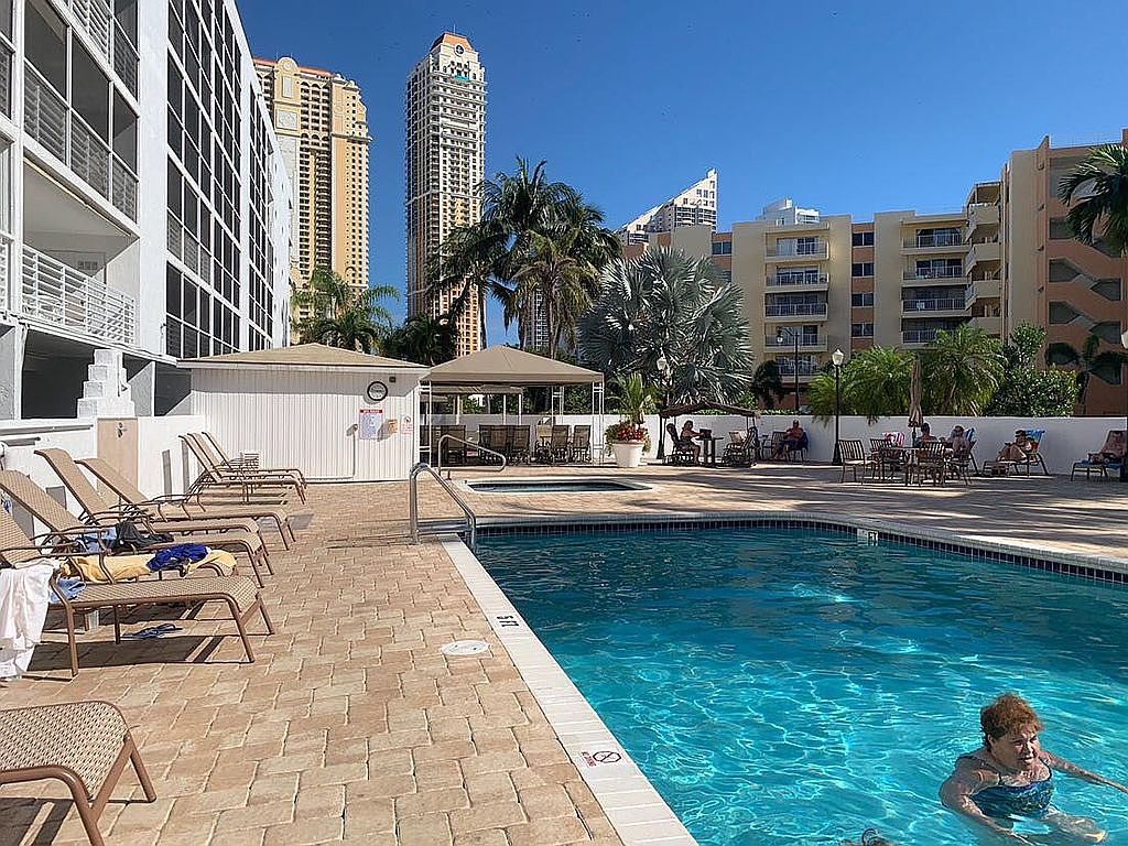 17801 N Bay Rd APT 402, Sunny Isles Beach, FL 33160 | Zillow