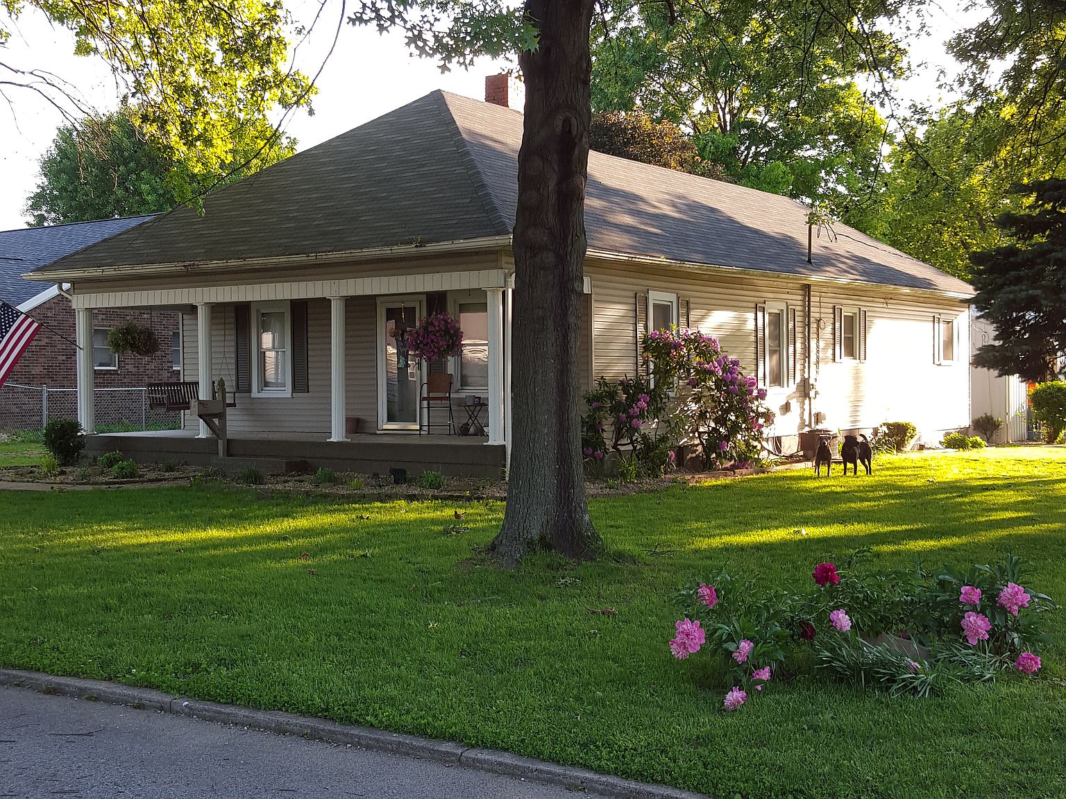 201 S Willard St, Fort Branch, IN 47648 | Zillow