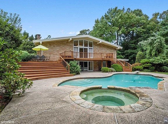 46 Overlook Rd, Alpine, NJ 07620 | MLS #24005163 | Zillow