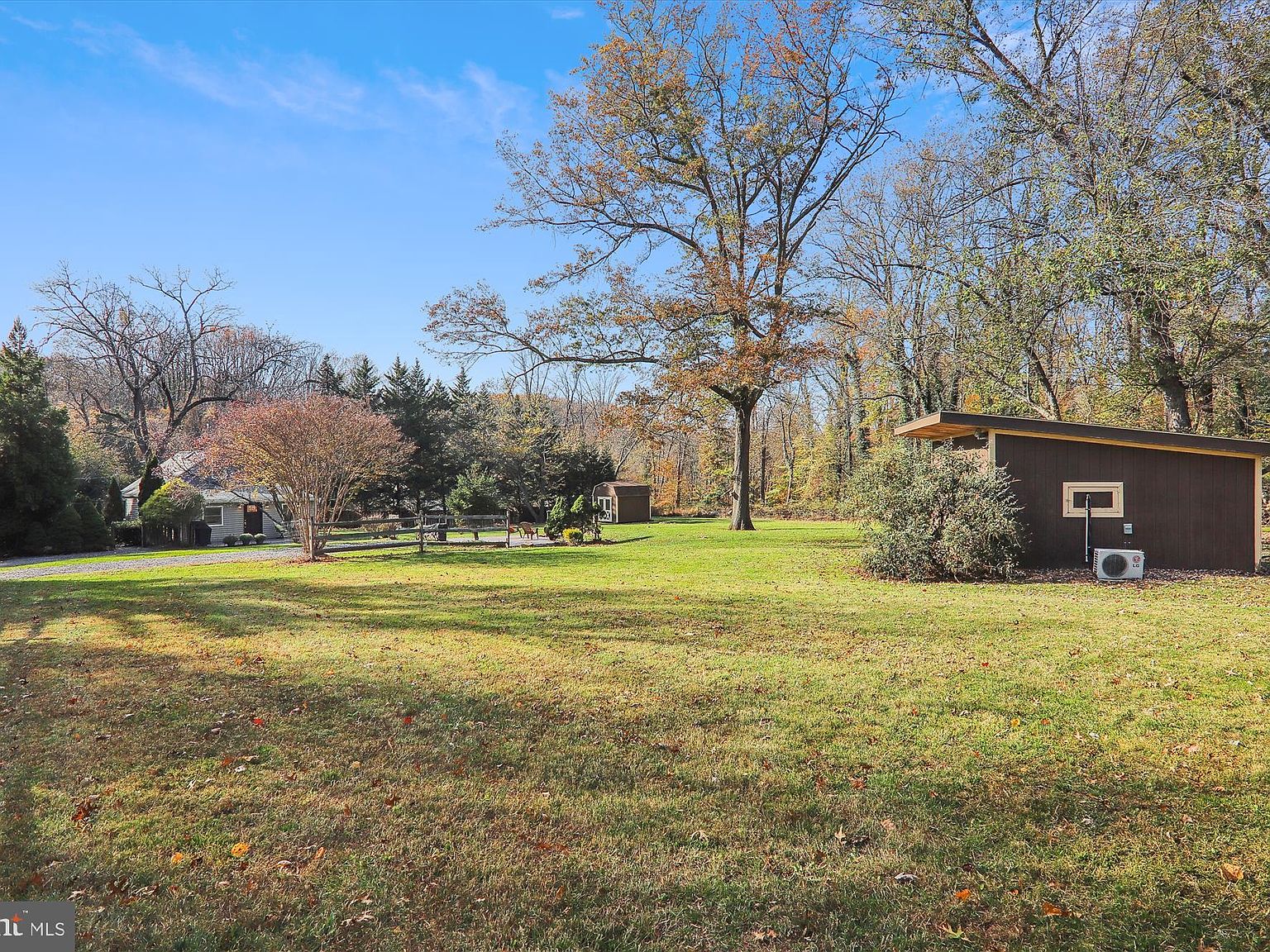 18301 Brooke Rd, Sandy Spring, MD 20860 | MLS #MDMC2112104 | Zillow