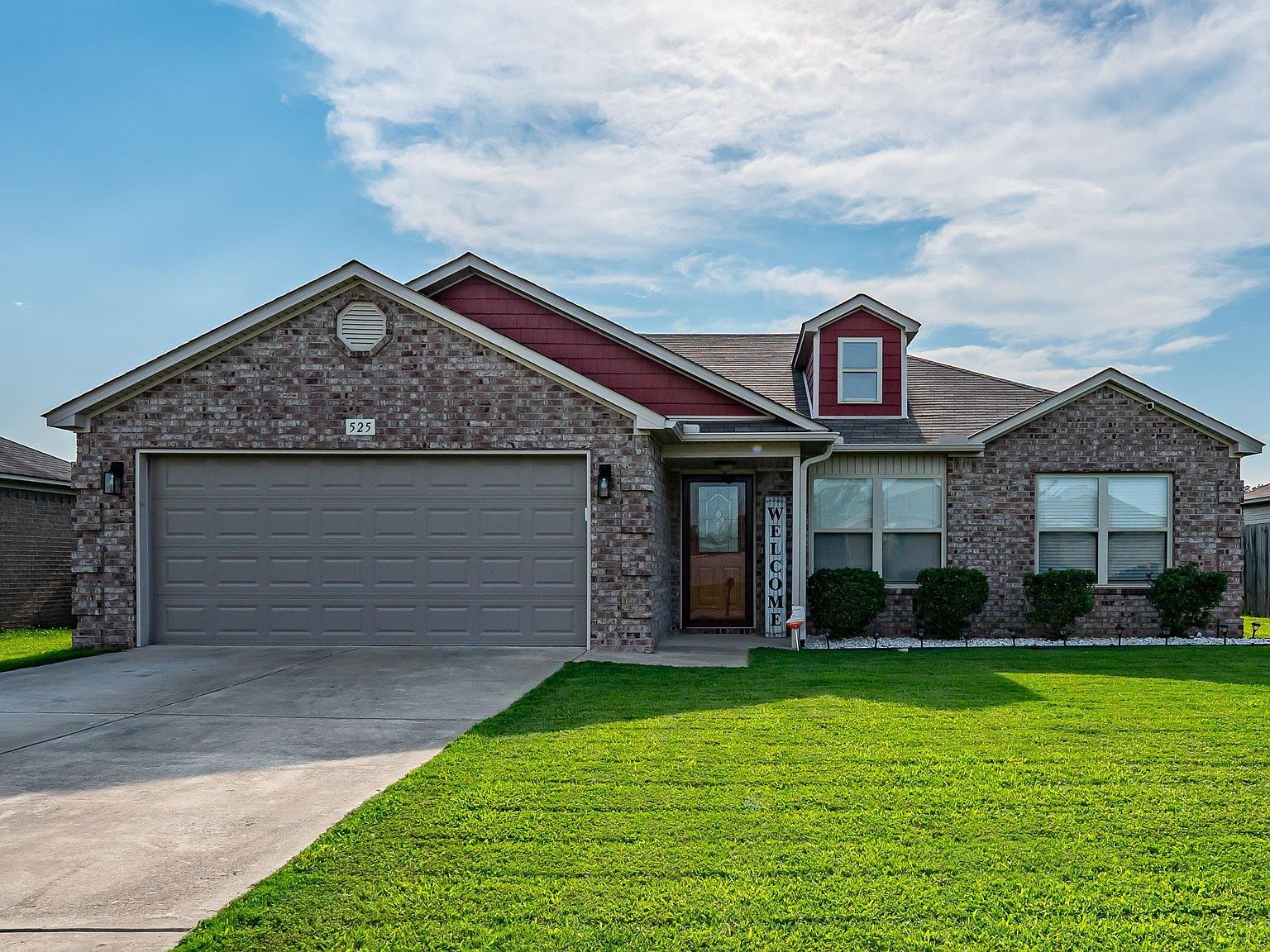 525 Pea Ridge St, Conway, AR 72032 | MLS #23022749 | Zillow